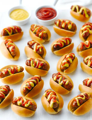 20 Mini Posh Hot Dogs | M&S