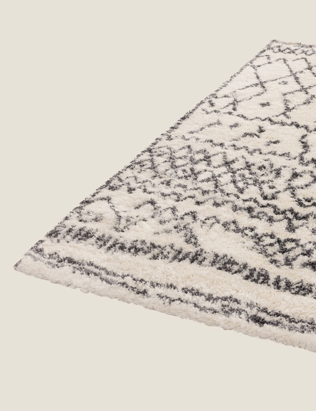 Alto Moroccan Shaggy Rug | Asiatic | M&S