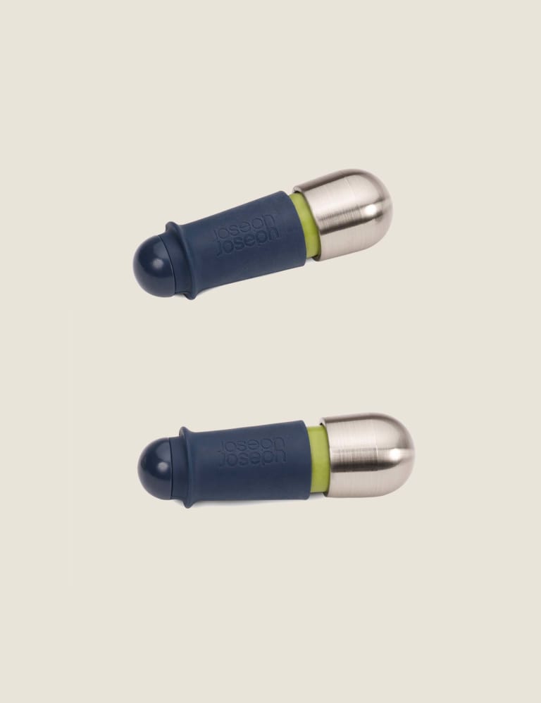 BarWise™ Twist-lock Wine Stoppers Set | Joseph Joseph | M&S