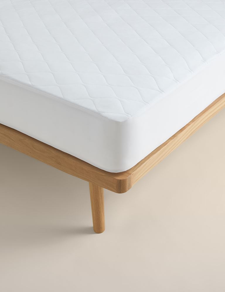 Body Temperature Control Mattress Protector | Body Sensor™ | M&S