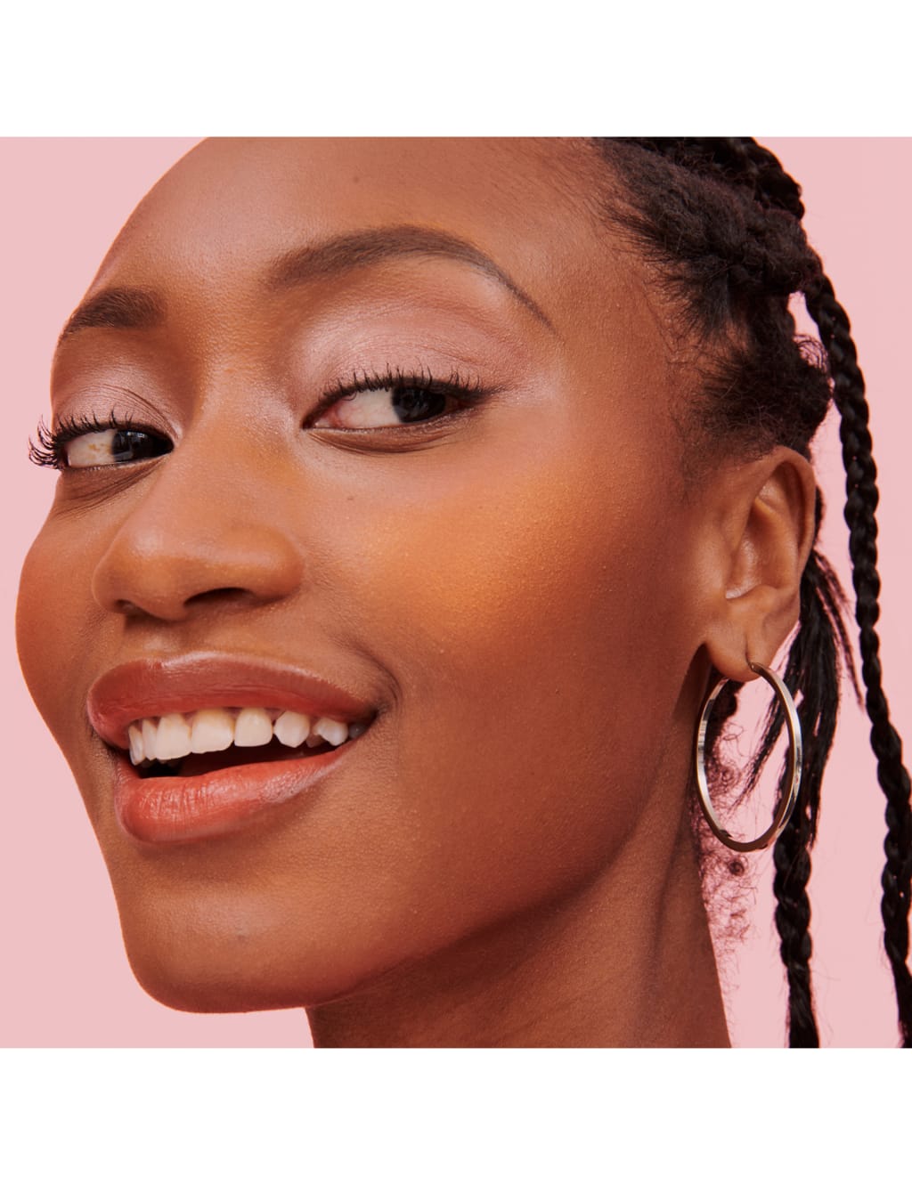 Butterfly Powder Blusher 6g | BENEFIT | M&S