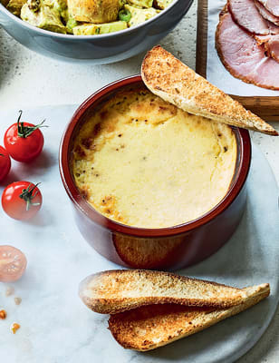 Cornish Cruncher & Cider Cheesebake (Serves 8-10) - (Last Collection ...