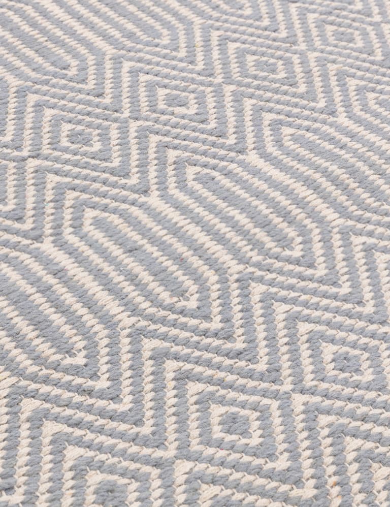 Geo Diamond Rug | Asiatic | M&S