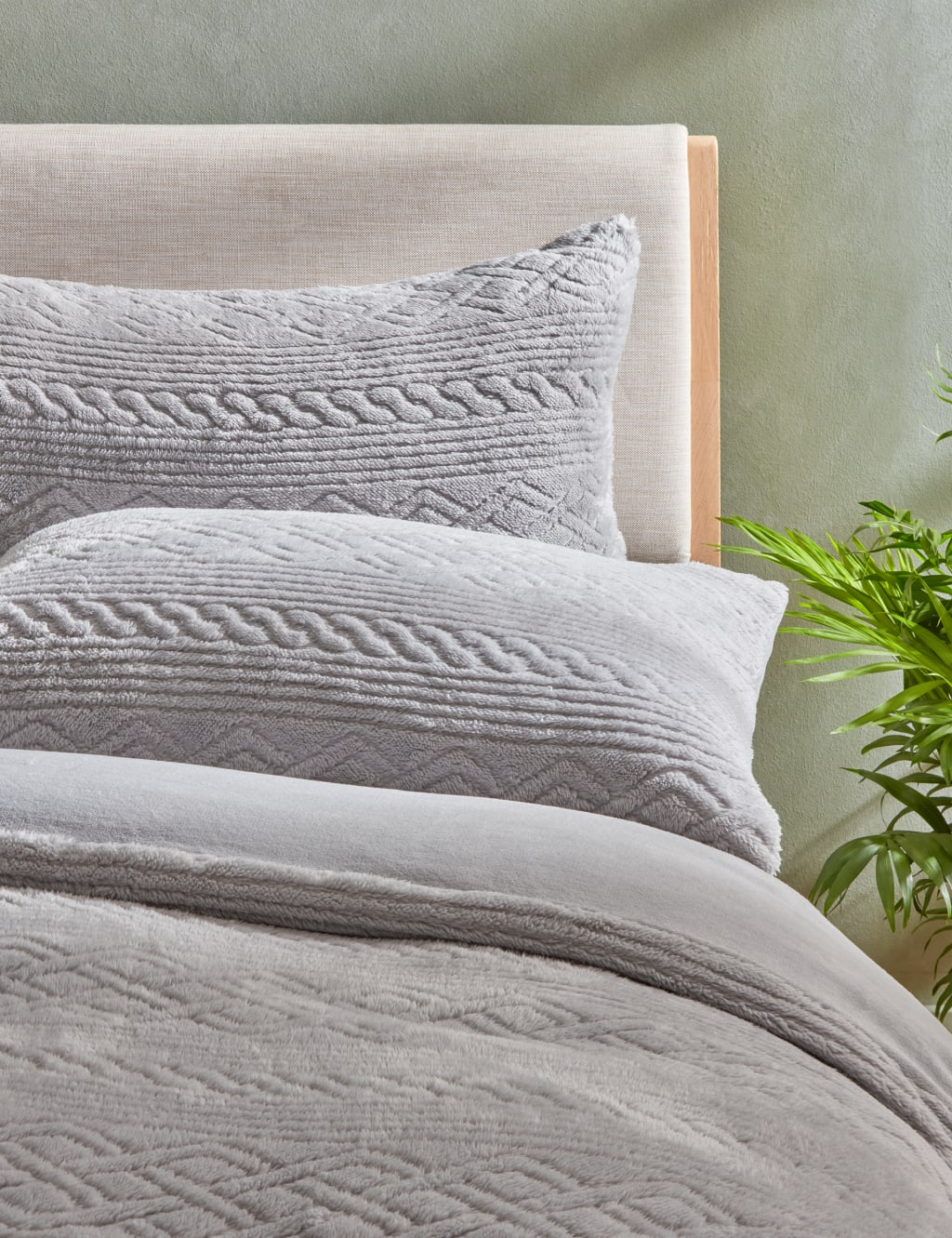 Geometric Cable Knit Fleece Bedding Set | M&S Collection | M&S