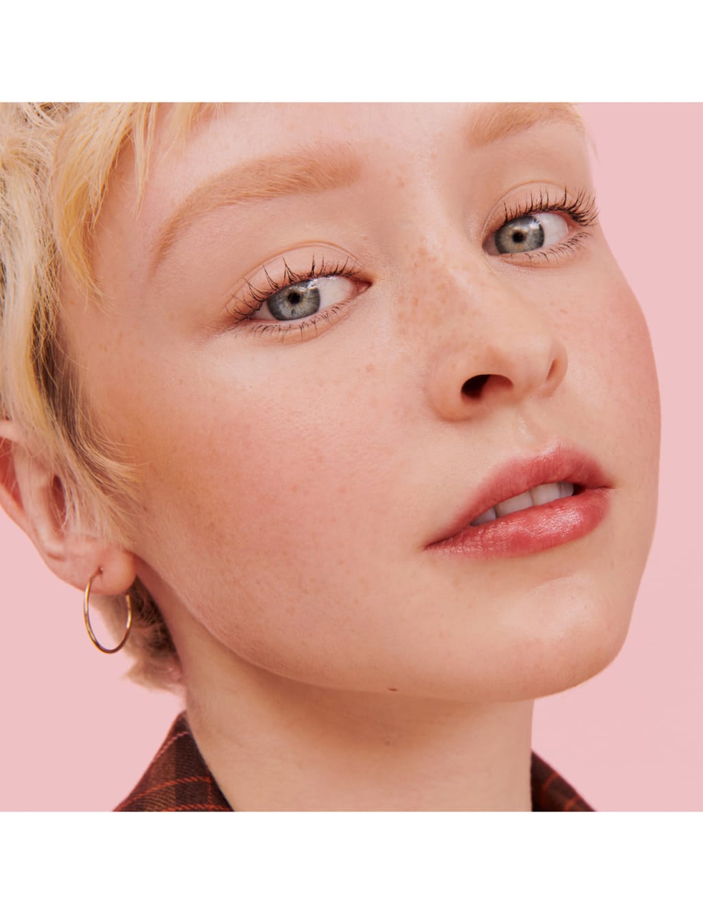 Hoola Lite Matte Powder Bronzer 8g | BENEFIT | M&S