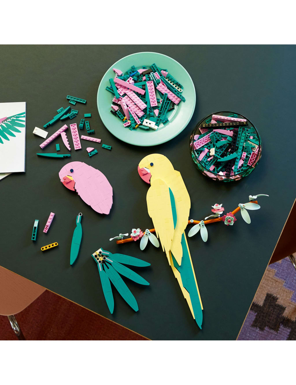 LEGO Art The Fauna Collection Macaw Parrots 31211 (18+ Yrs) | Lego | M&S