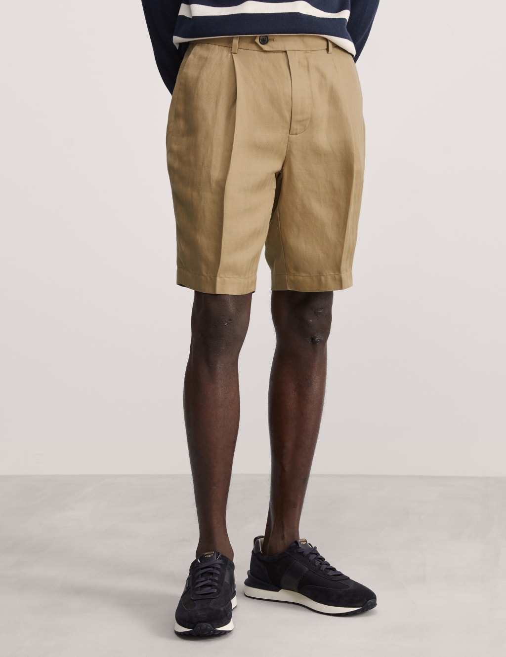 Linen Blend Single Pleat Shorts | JAEGER | M&S