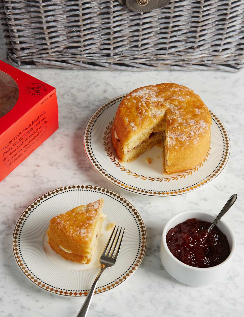 Luxury High Tea Hamper | M&S