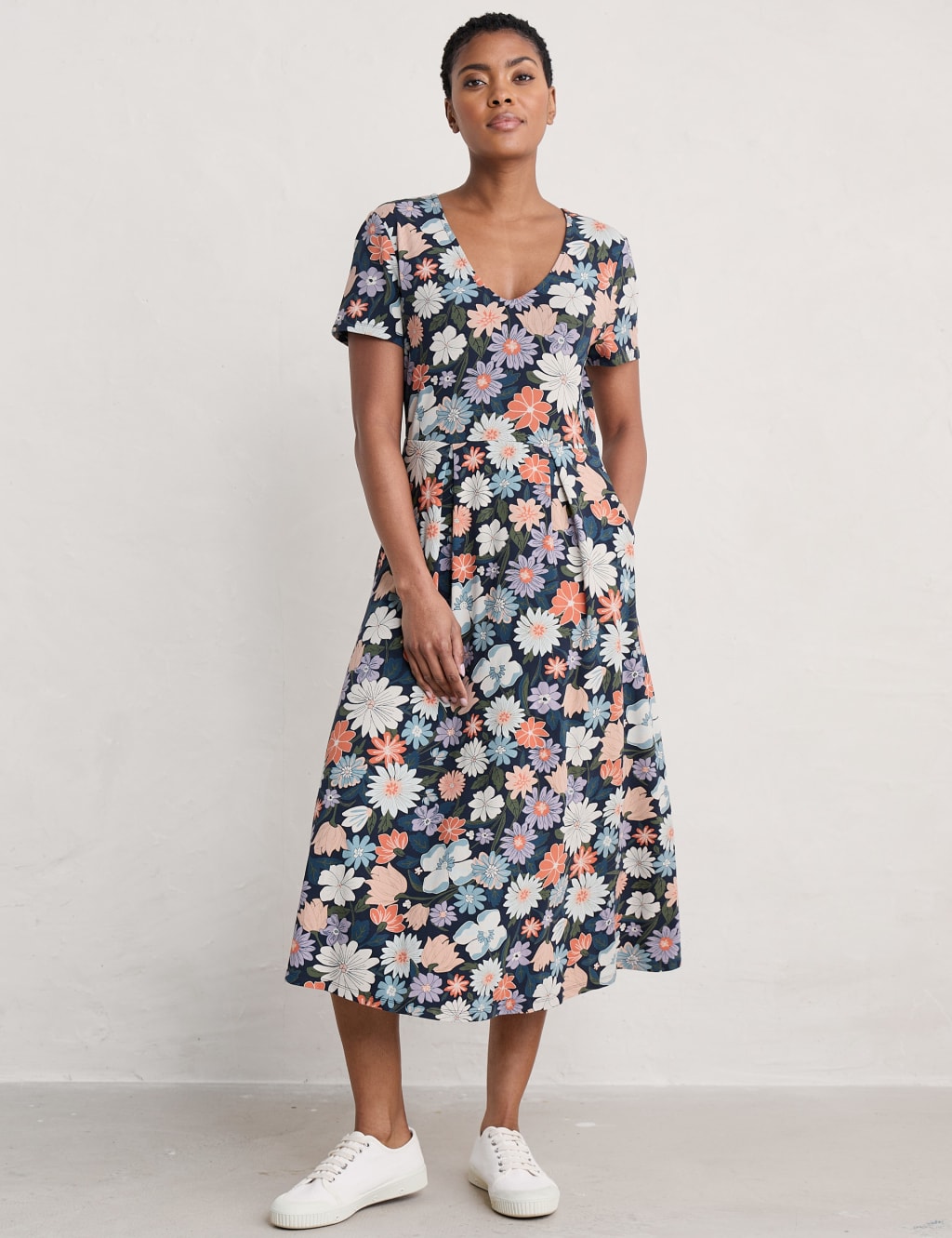 Page 5 - Women's Plus-size Clothing | M&S