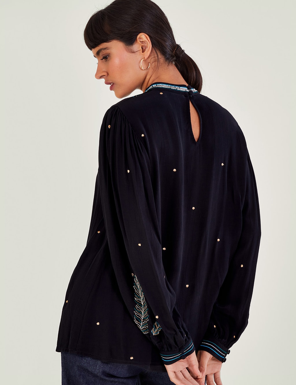 Page 8 - Women’s Long-Sleeved Tops | M&S