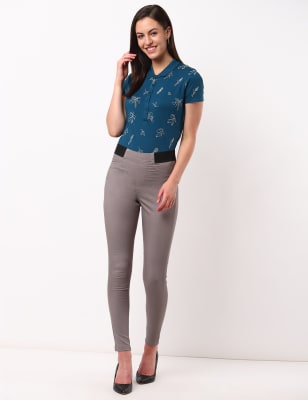 Elastic Jegging With Stretch