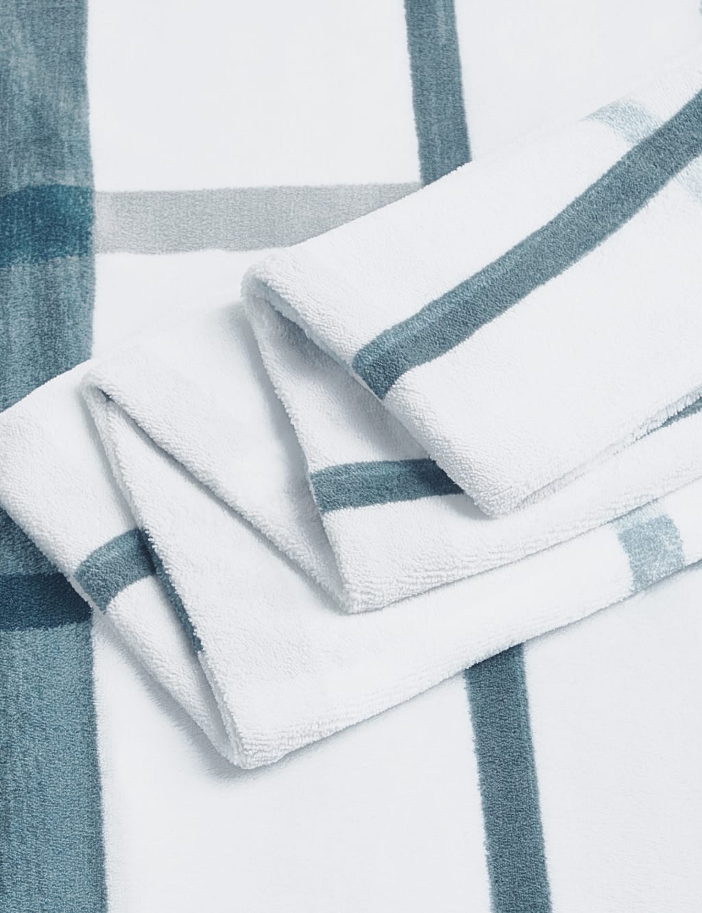 Checked Duvet Covers & Bedding Sets | M&S