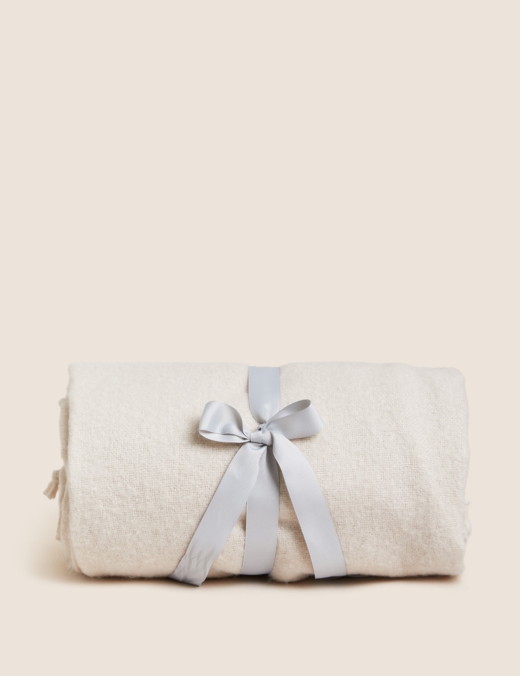 Cream Throws | M&S