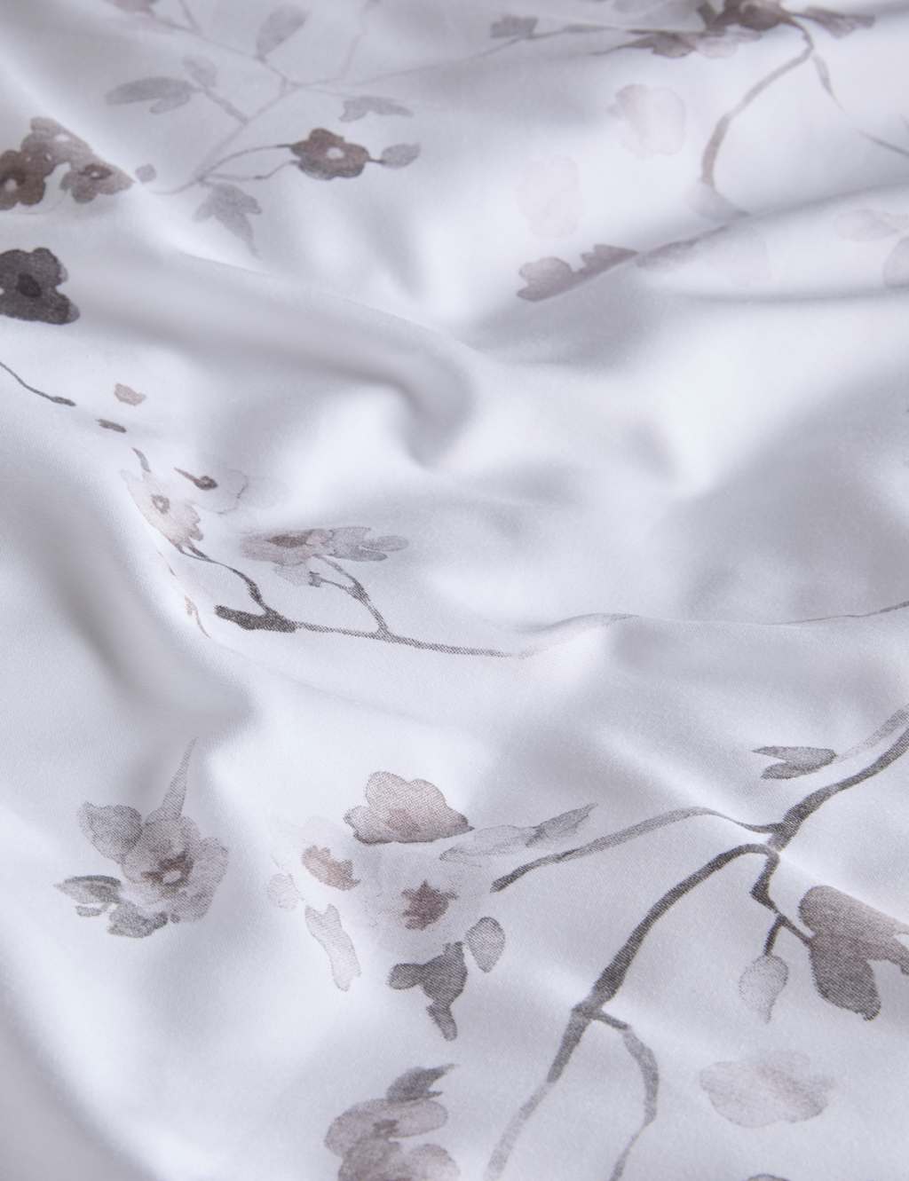 Pure Cotton Sateen Trailing Cherry Blossom Bedding Set | M&S Collection | M&S