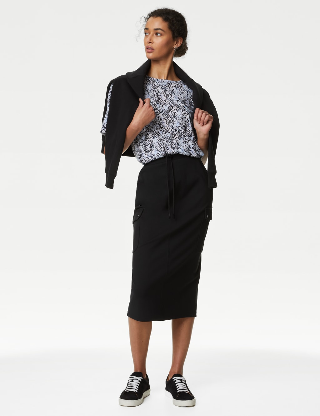 Women’s Relaxed-Fit Tops | M&S