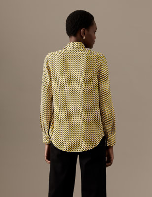 Chain Print Collared Long Sleeve Shirt