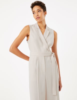 Crepe Sleeveless Jumpsuit