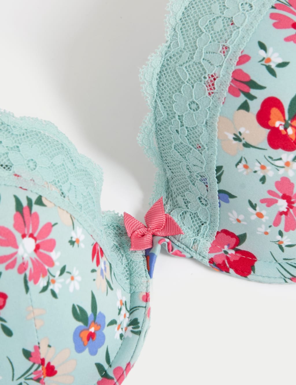 Page 4 - Bras | M&S