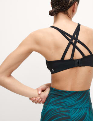 Flexifit™ Medium Support Sports Bra (A-E)