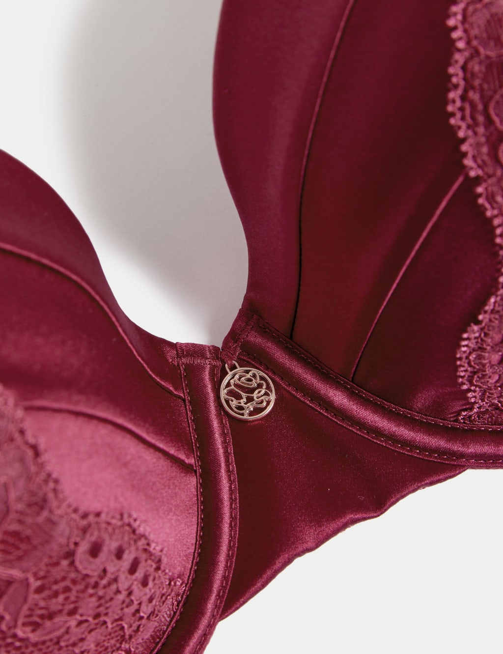 Underwire Bras | Wired Bras | M&S