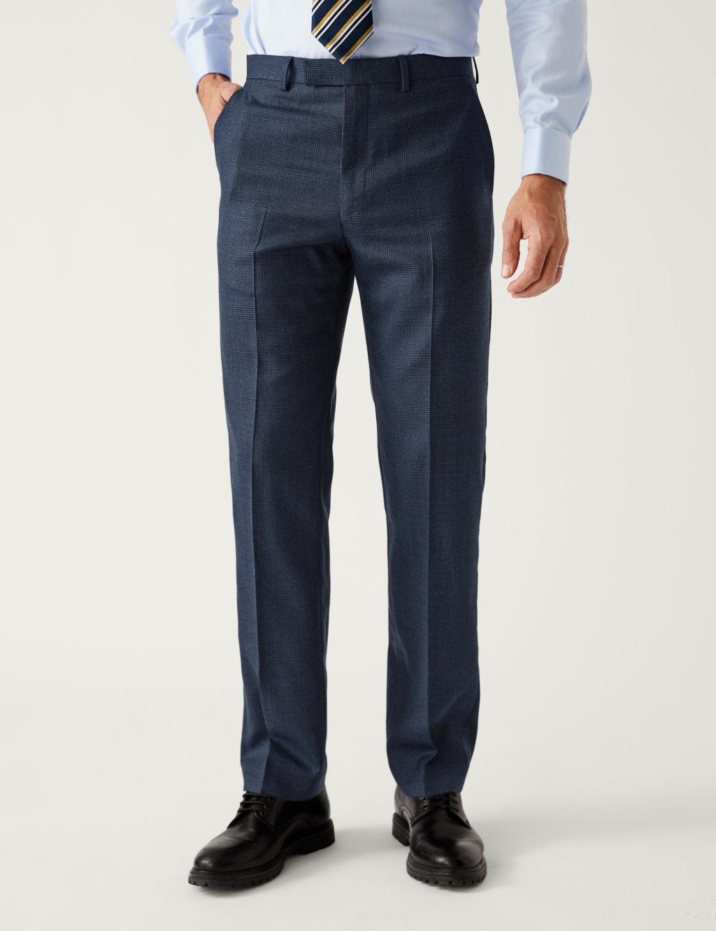 Men’s Single-Pleat Smart Trousers | M&S