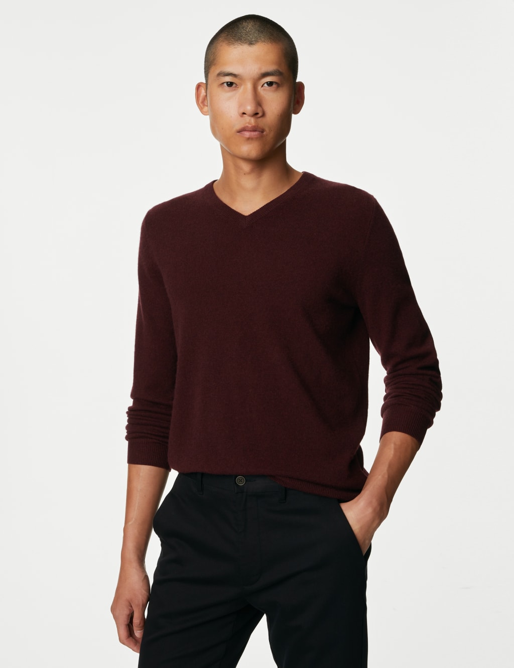 Men's V-Neck Jumpers | M&S