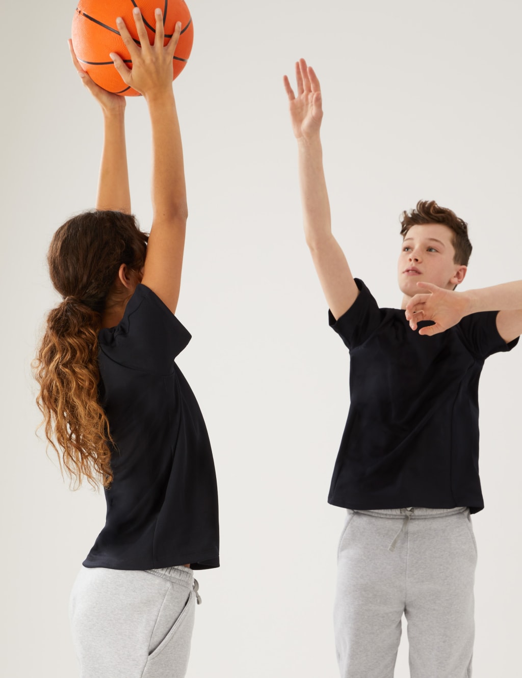 Girls’ PE Kit | M&S