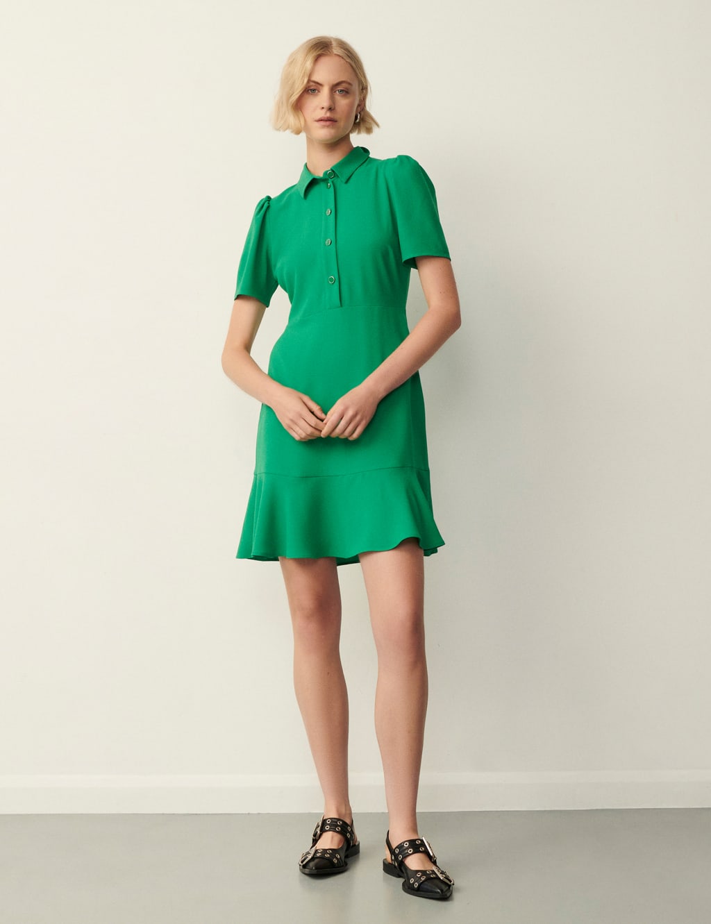 Page 3 - Finery London | M&S