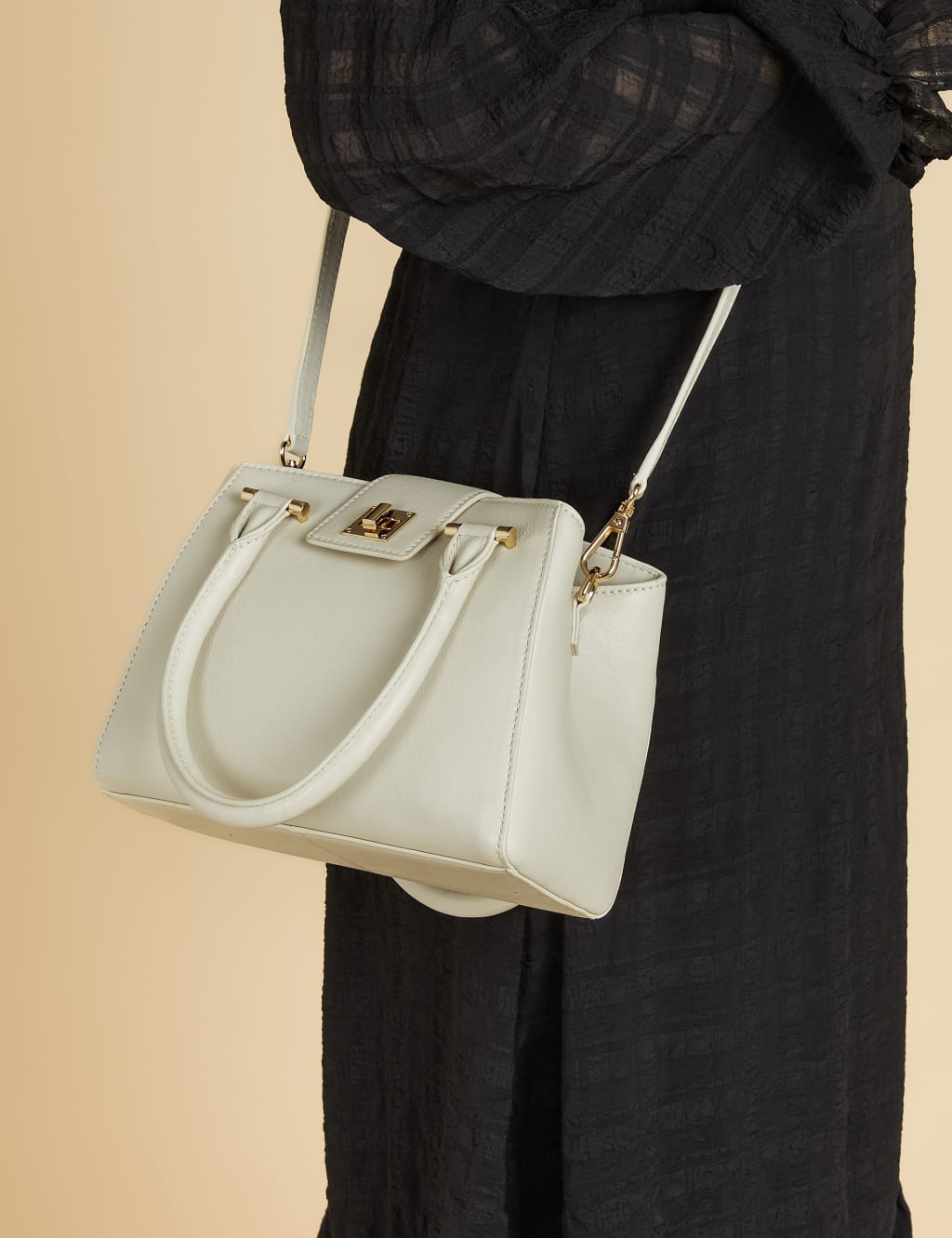 Shop Page 4 - Handbags | Women's Bags at M&S