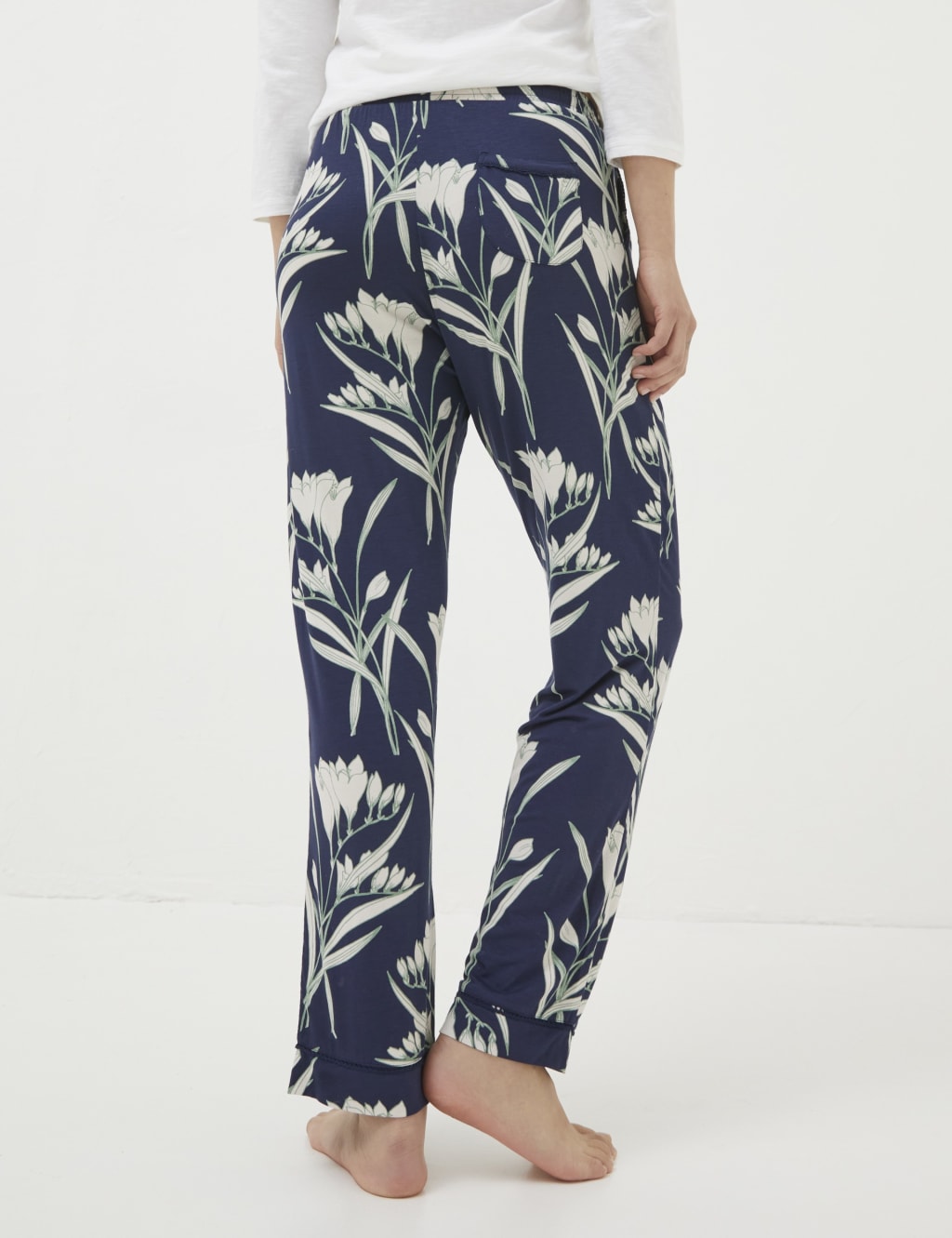Page 2 - Women’s FatFace Clothing | M&S