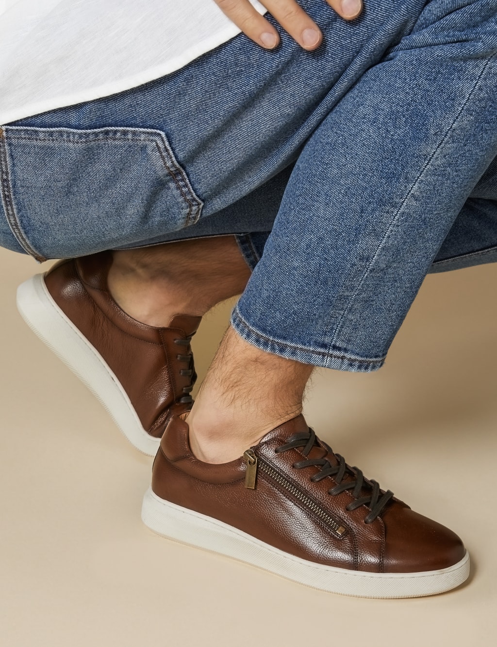 Page 2 - Men’s Leather Trainers | M&S