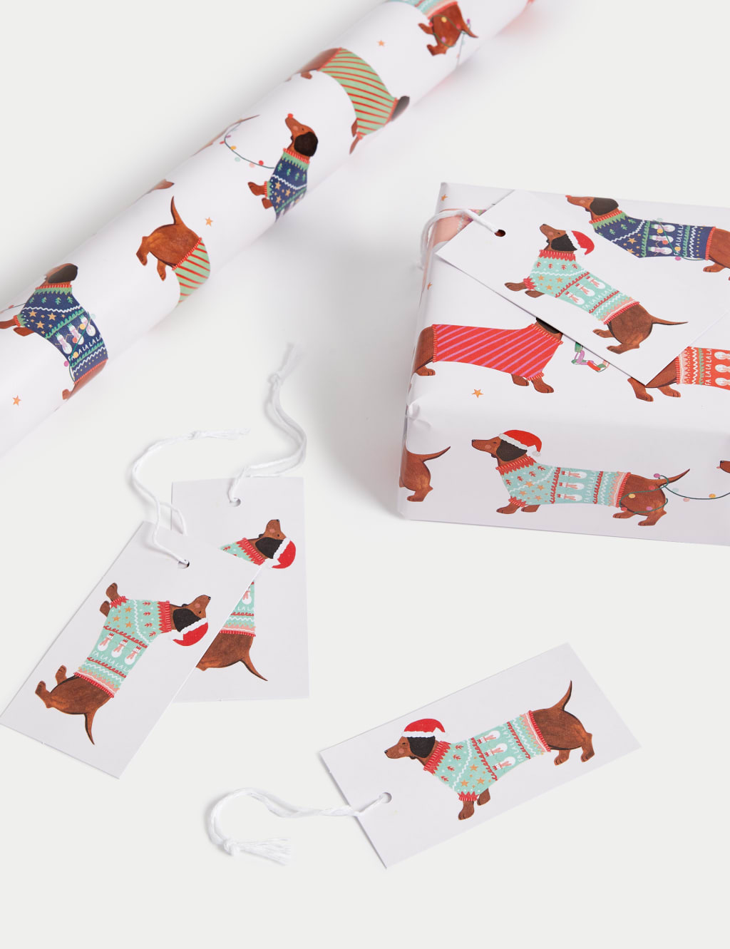 Sausage Dog 10M Christmas Gift Wrap & 6 Gift Tags | M&S