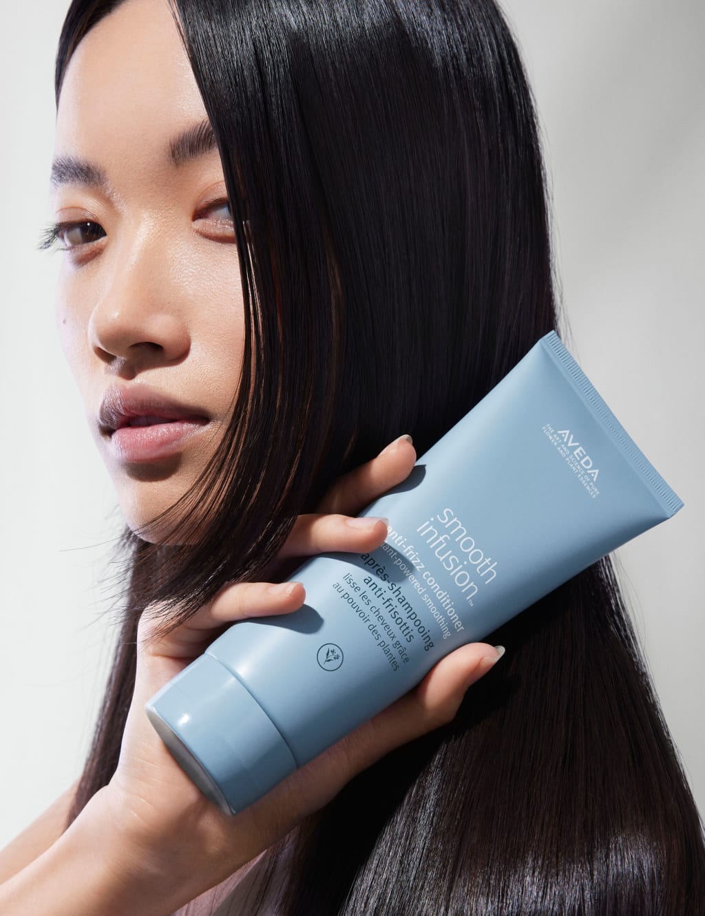 Smooth Infusion™ Anti-Frizz Conditioner 200ml | AVEDA | M&S