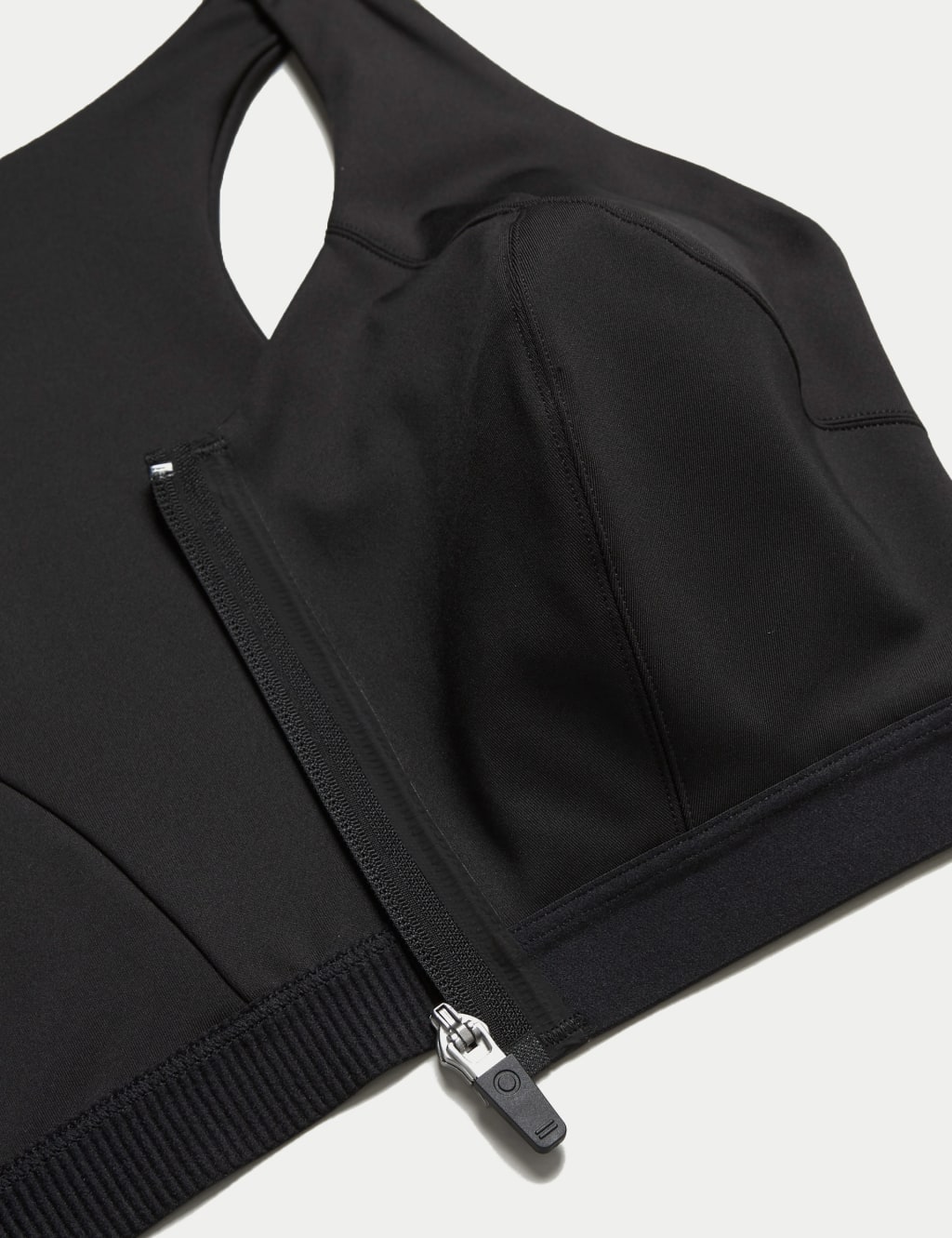 Ultimate Support Zip Front Sports Bra F-H | Goodmove | M&S