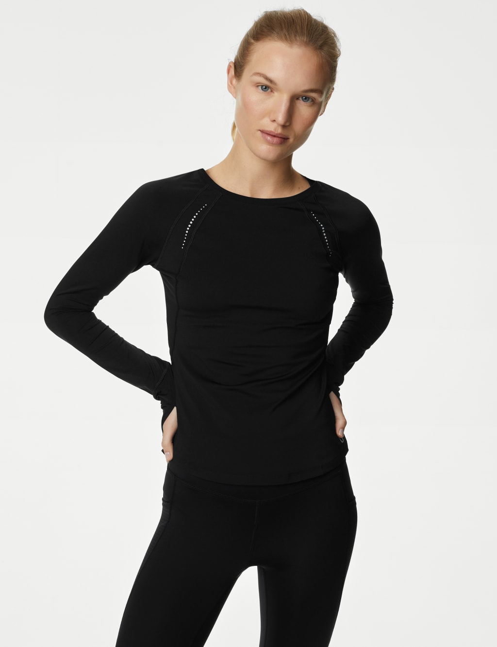 Ultraheat™ Reflective Fitted Running Top | Goodmove | M&S