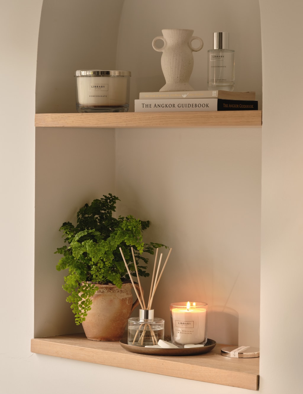 White Rose & Oud 100ml Diffuser | Library of Scent | M&S