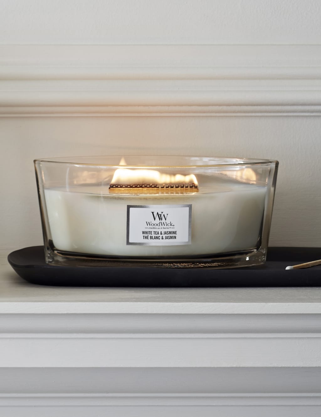 White Tea & Jasmine Scented Candle with Crackle Wick | Woodwick | M&S